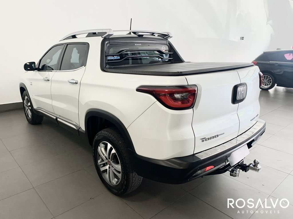 Fiat - Toro Volcano 4X4 AT9