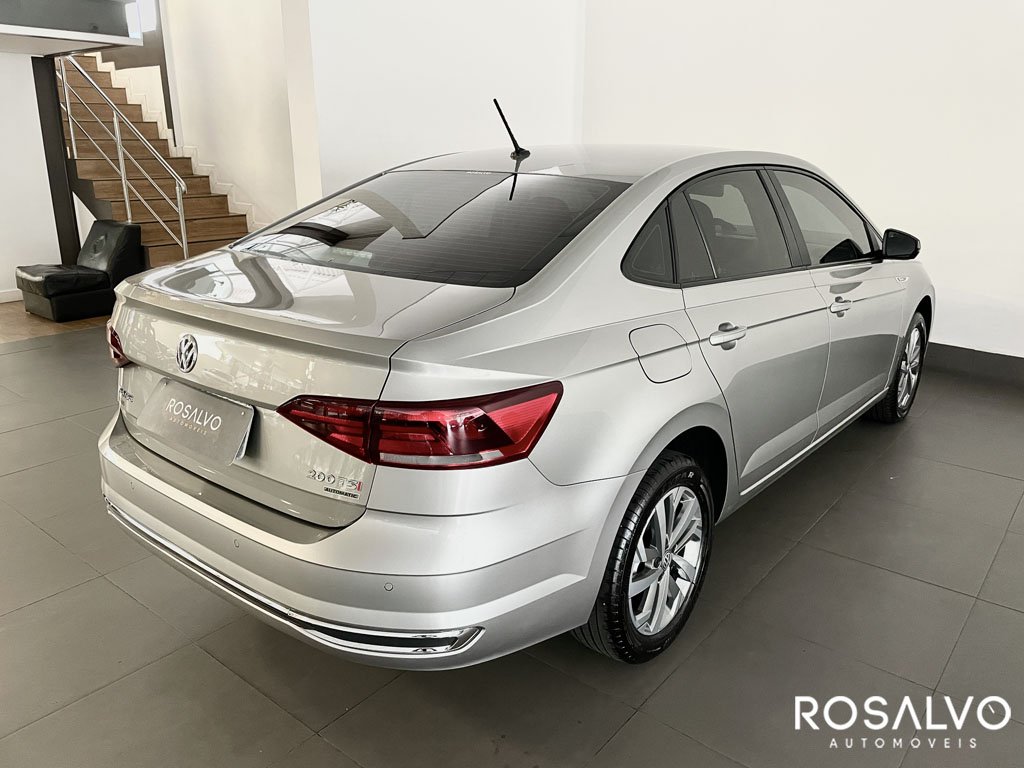 Volkswagen - Virtus Highline TSI Automático