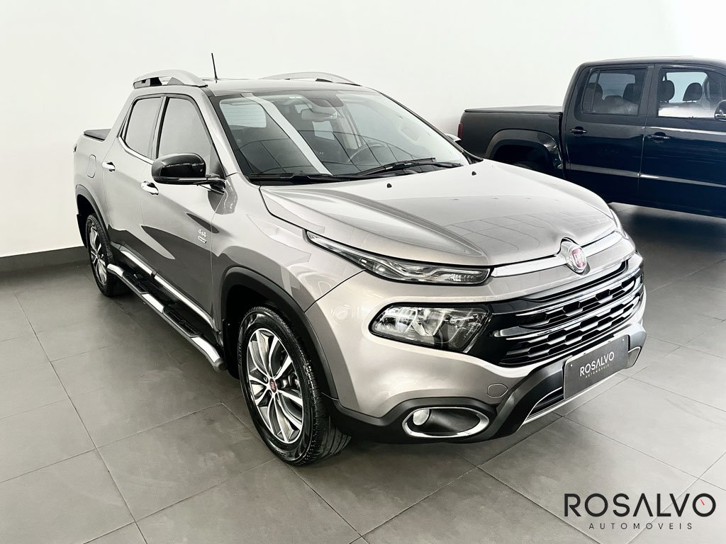 Fiat - Toro Volcano 4X4 AT9