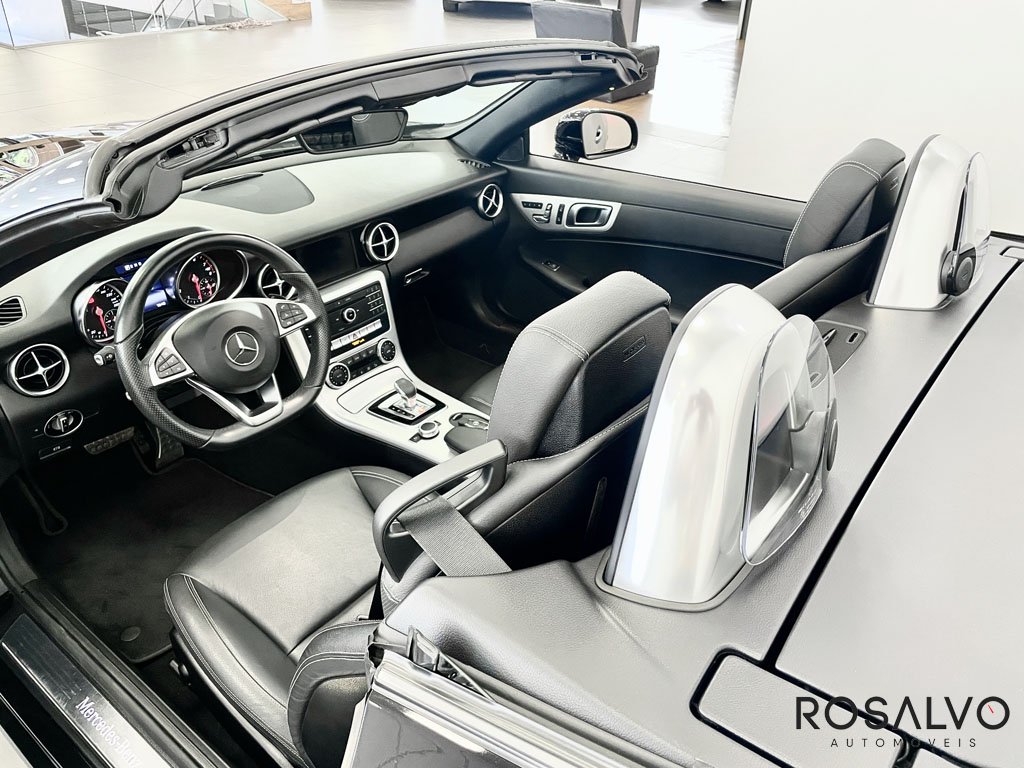 Mercedes-Benz - SLC 300 9G-Tronic