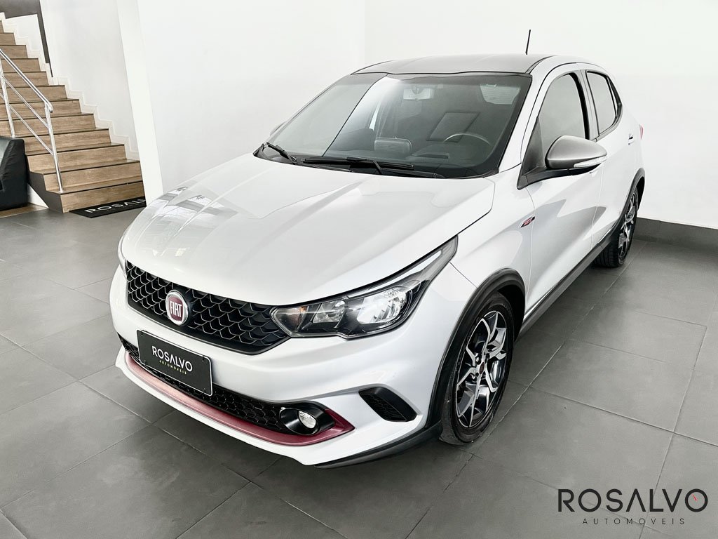 Fiat - Argo HGT 1.8 Automático