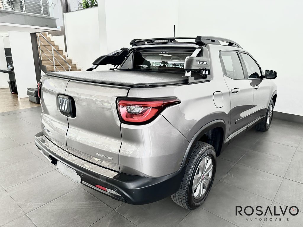Fiat - Toro Freedom AT6